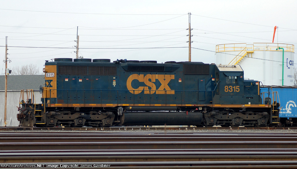 CSX 8315